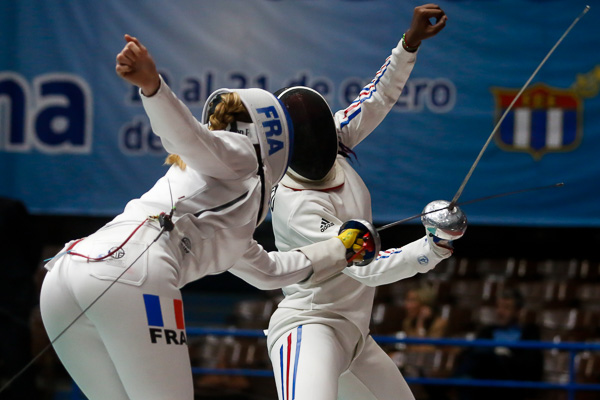 Esgrimistas cubanos listos para competir en Guadalupe | Radio Cadena ...